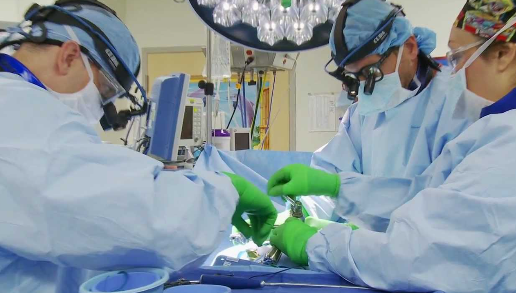 The Minimally Invasive Procedure Taking the Spinal Surgery World by ...